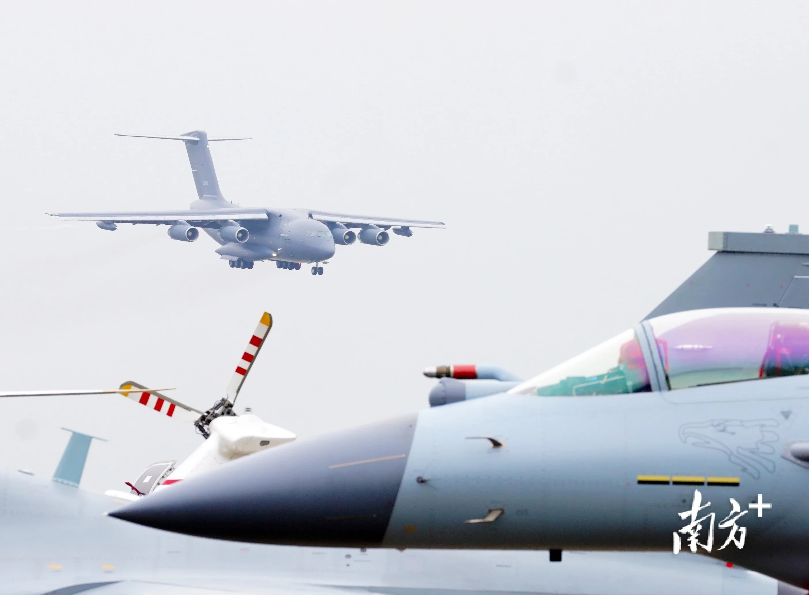 现场直击｜首次亮相！C919、AG600M、运油-20珠海航展首演-房产资讯-房天下